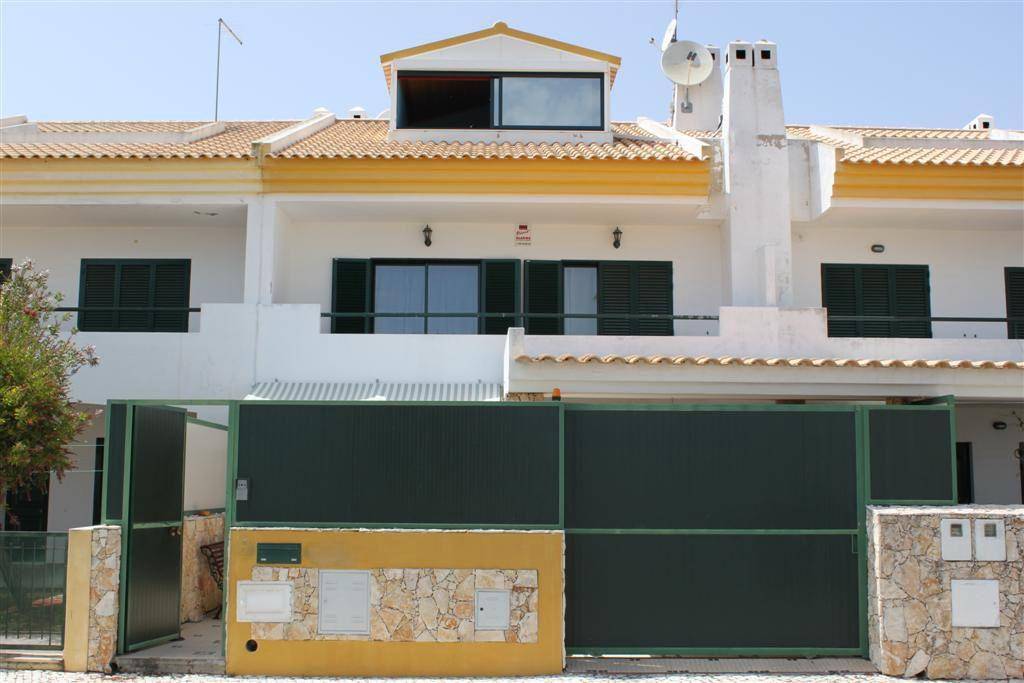 180 M² House ∙ 4 Bedrooms ∙ 8 Guests - Albufeira