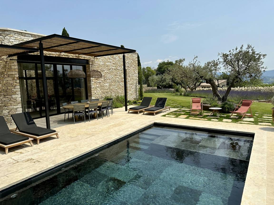 185 M² Maison De Vacances ∙ 4 Chambres ∙ 8 Personnes - Gordes