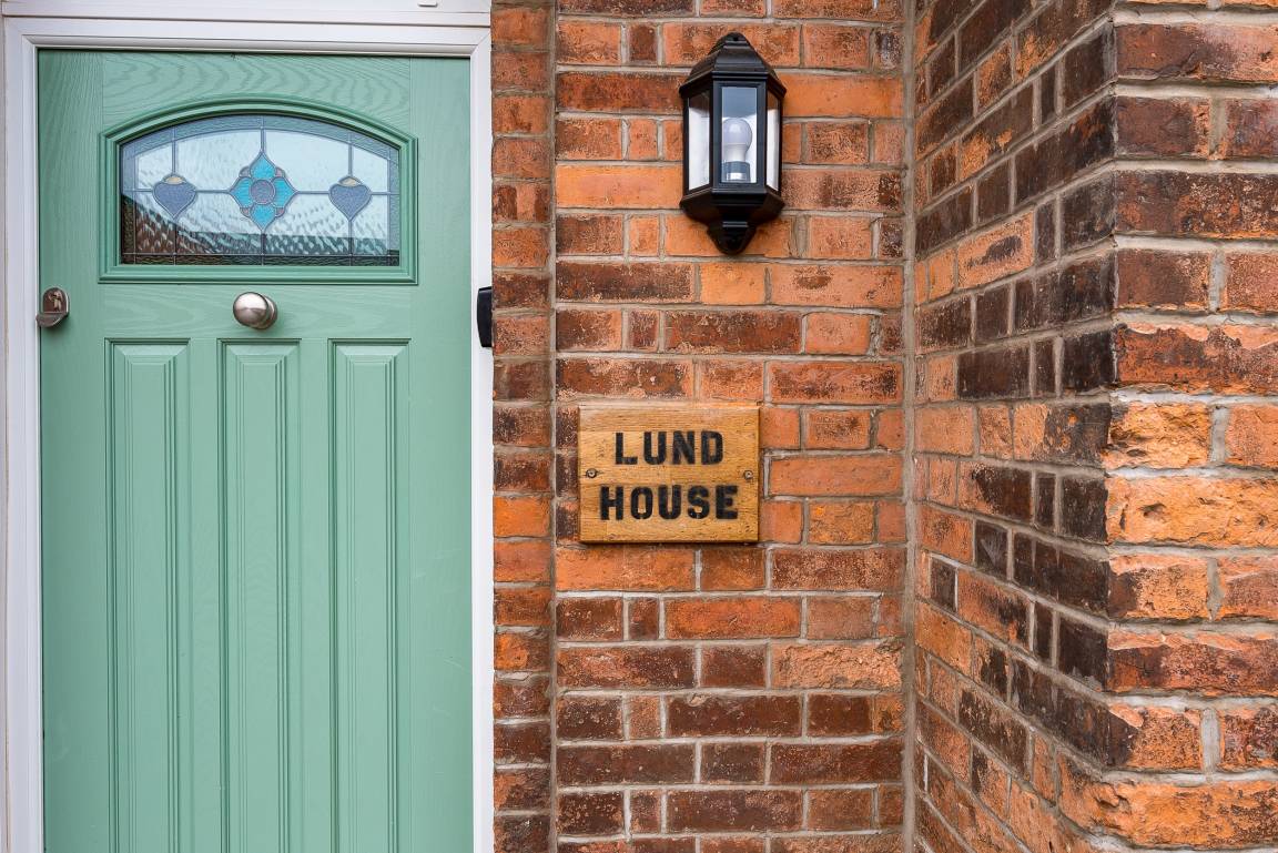 Cottage ∙ 6 Bedrooms ∙ 12 Guests - Ulverston