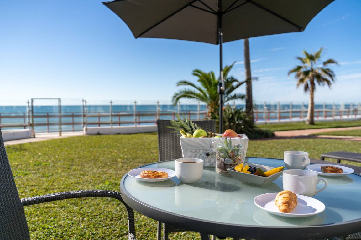80 M² Maison De Vacances ∙ 2 Chambres ∙ 6 Personnes - Calahonda