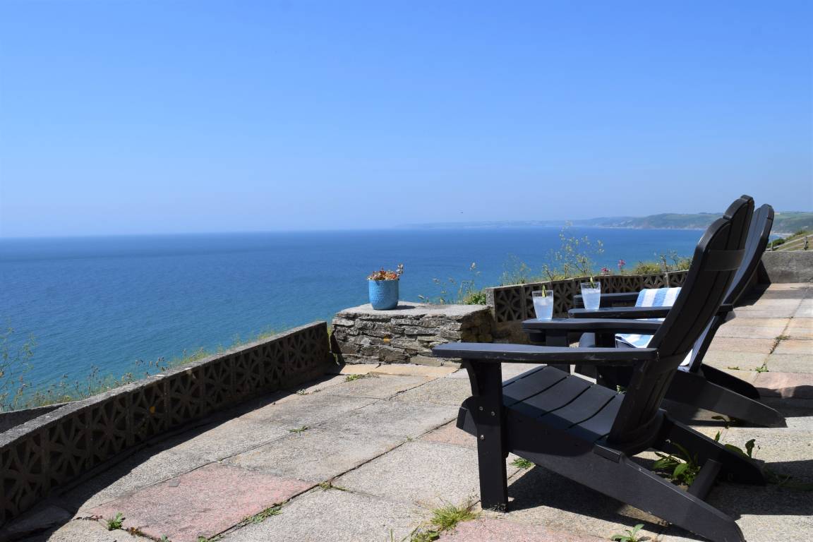 Cottage ∙ 2 Bedrooms ∙ 5 Guests - Saltash