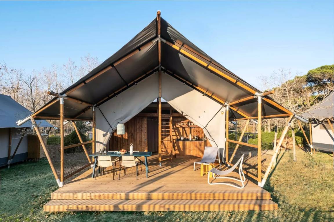 Caravan ∙ 1 Bedroom ∙ 2 Guests - Costa Brava (Spain)