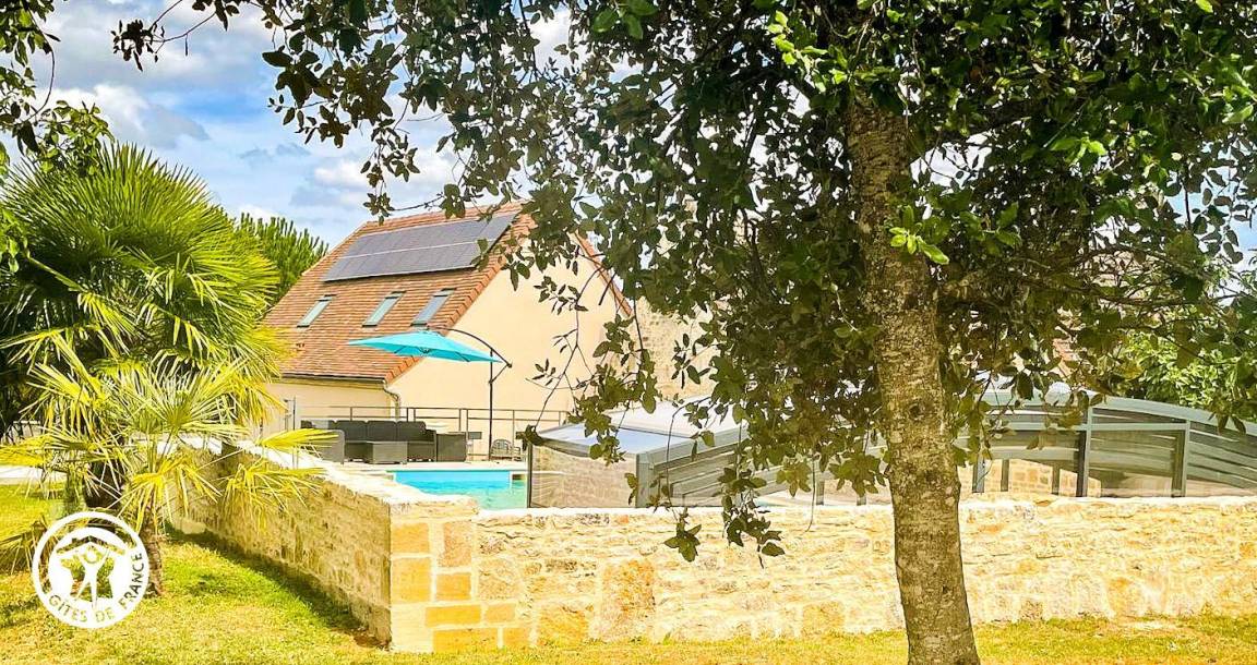 100 M² Gîte ∙ 2 Chambres ∙ 6 Personnes - Turenne