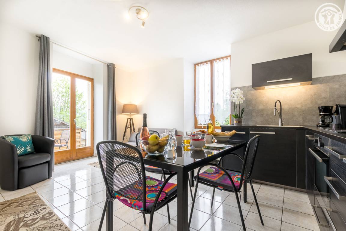 40 M² Gîte ∙ 1 Chambre ∙ 3 Personnes - Allevard