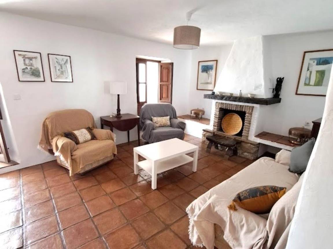 200 M² Casa Rural ∙ 3 Habitaciones ∙ 6 Huéspedes - Gaucín