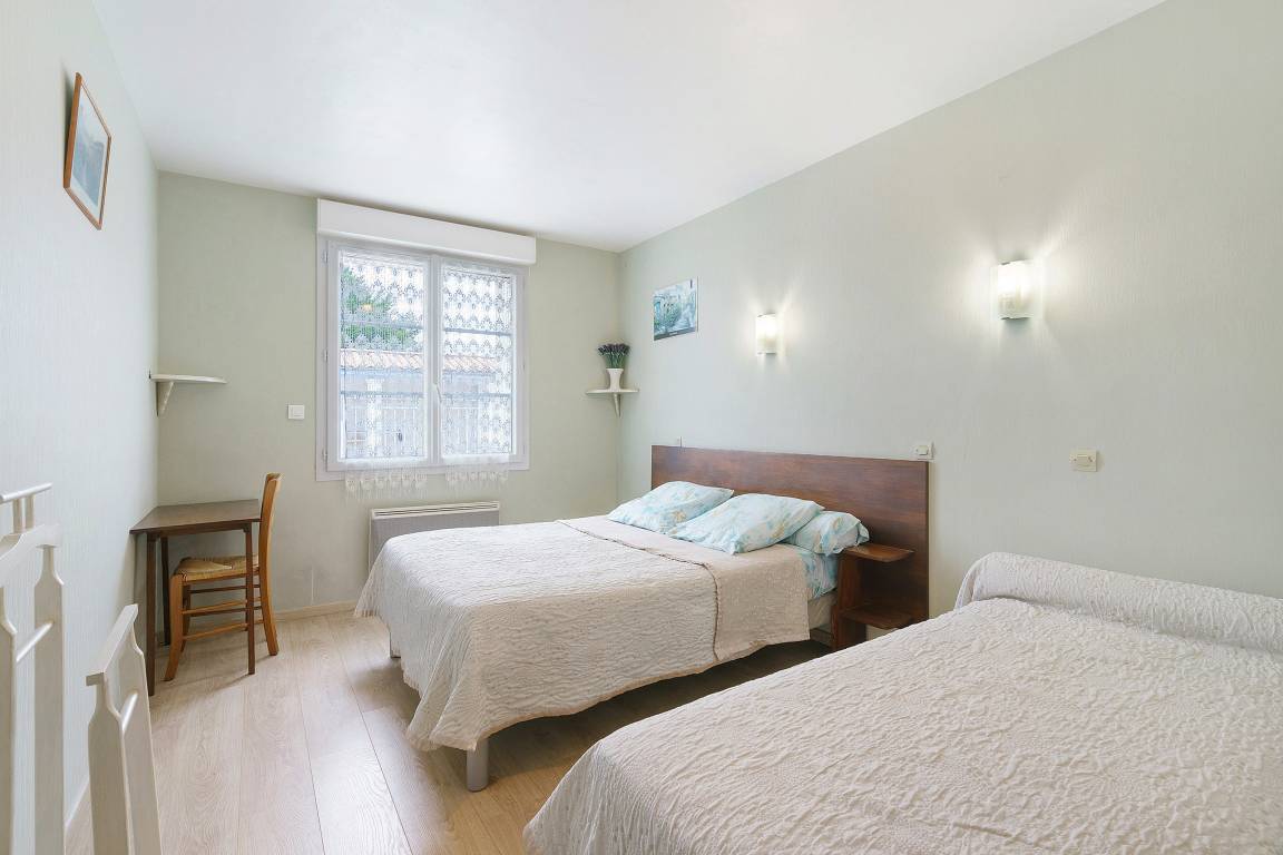 20 M² Chambre D'hôtes ∙ 1 Chambre ∙ 3 Personnes - Talmont-sur-Gironde