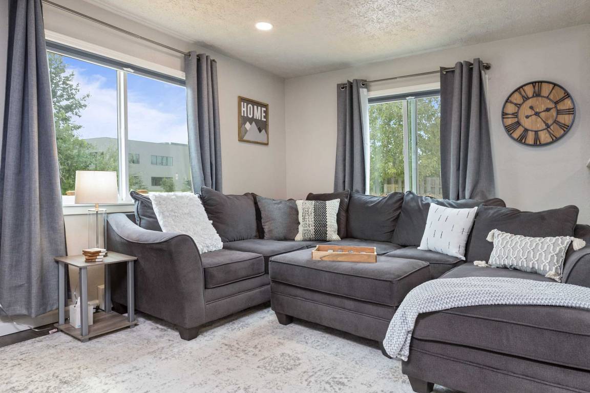 83 M² Apartment ∙ 2 Bedrooms ∙ 6 Guests - Anchorage, AK