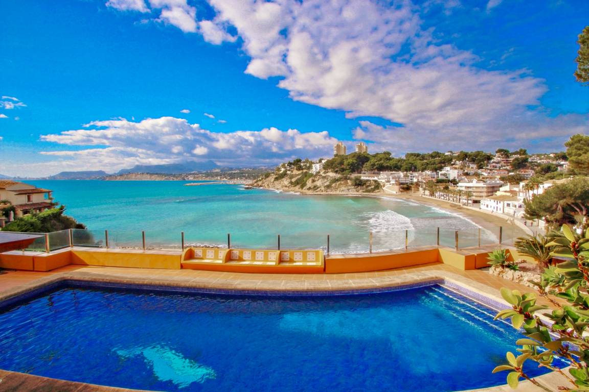 300 M² Villa ∙ 5 Schlafzimmer ∙ 10 Gäste - Moraira