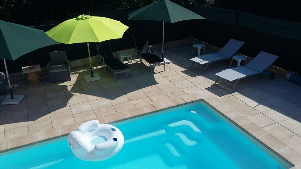 72 M² Appartement ∙ 2 Chambres ∙ 5 Personnes - Brignoles