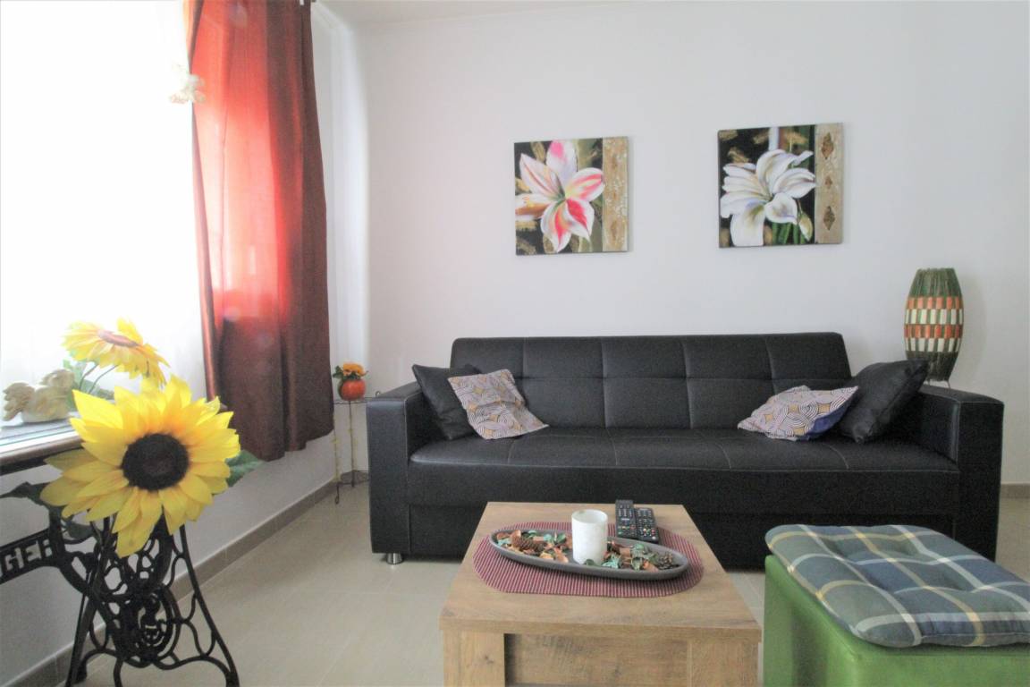 54 M² Apartment ∙ 2 Bedrooms ∙ 4 Guests - Umag