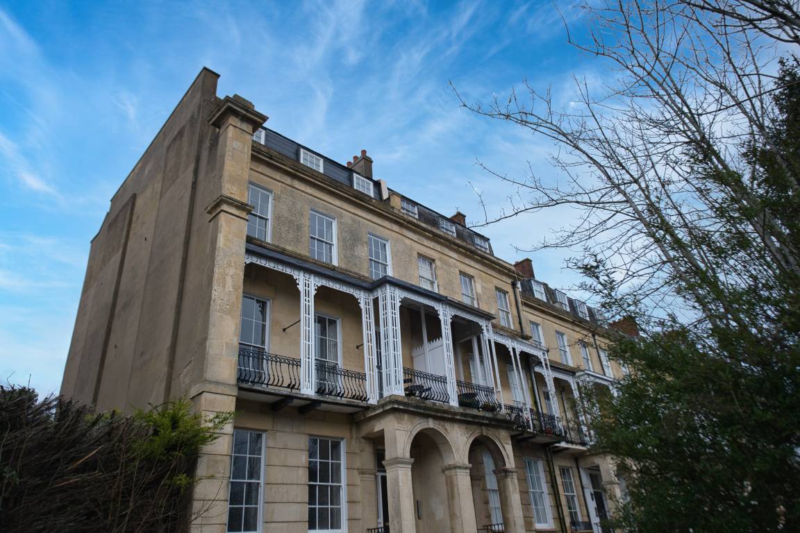 55 M² Apartment ∙ 1 Bedroom ∙ 4 Guests - Cheltenham