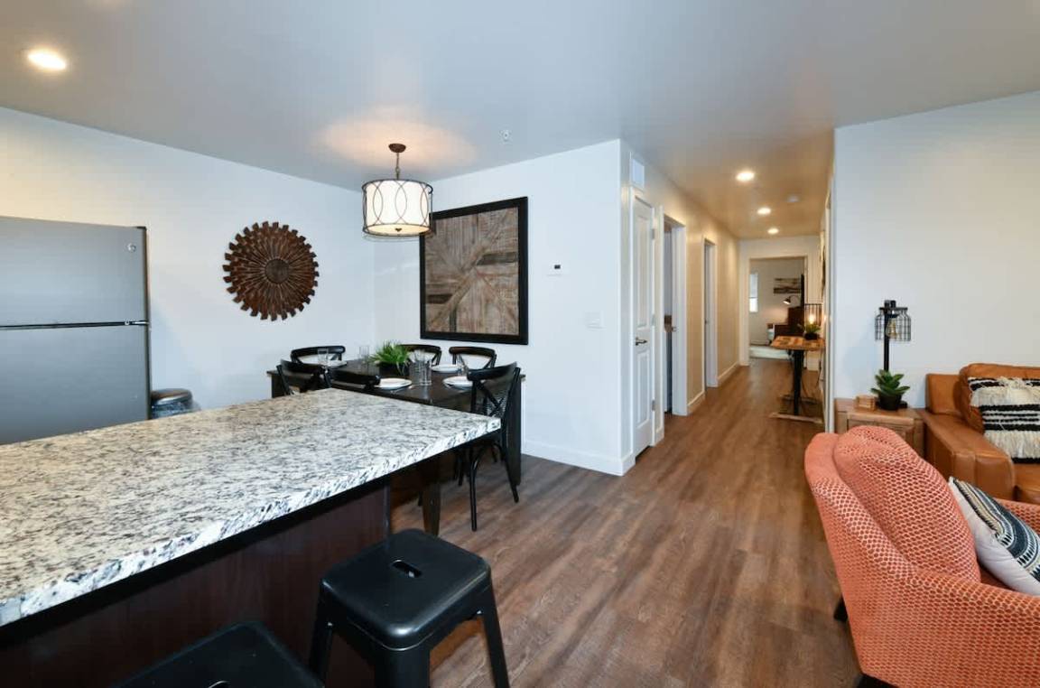 Apartment ∙ 3 Bedrooms ∙ 8 Guests - Moab, UT