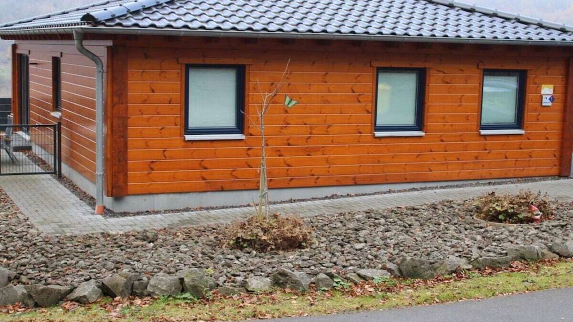 100 M² Ferienhaus ∙ 2 Schlafzimmer ∙ 4 Gäste - Mayen