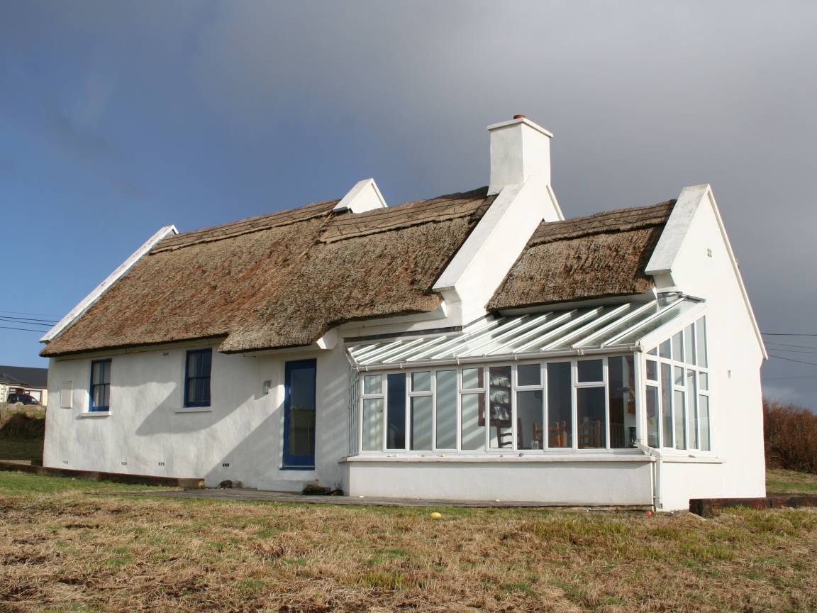 85 M² Cottage ∙ 2 Bedrooms ∙ 4 Guests - Ireland