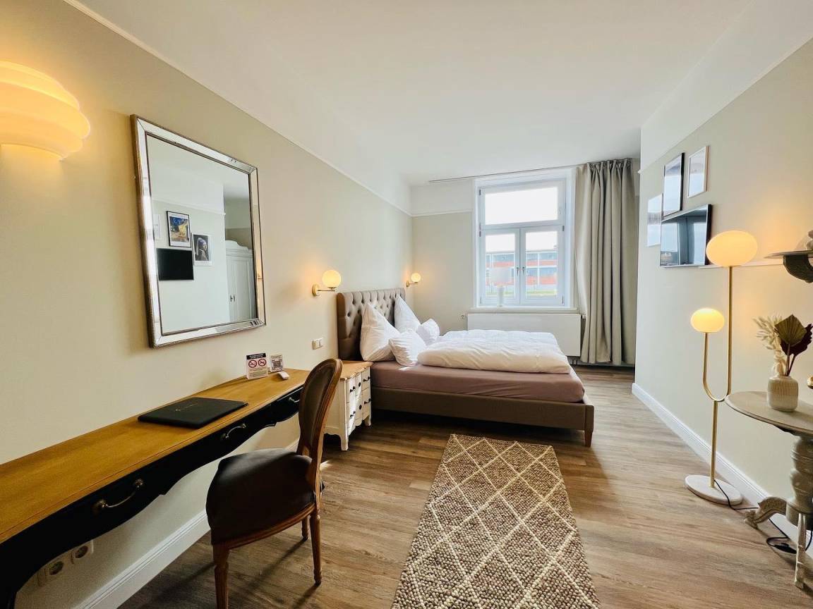 15 M² Hotel ∙ 1 Bedroom ∙ 2 Guests - Friedrichstadt