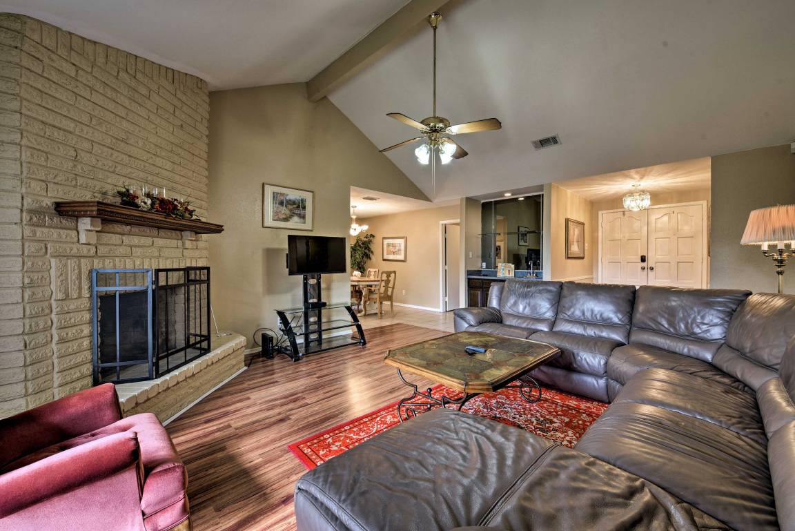 153 M² House ∙ 3 Bedrooms ∙ 8 Guests - Houston, TX