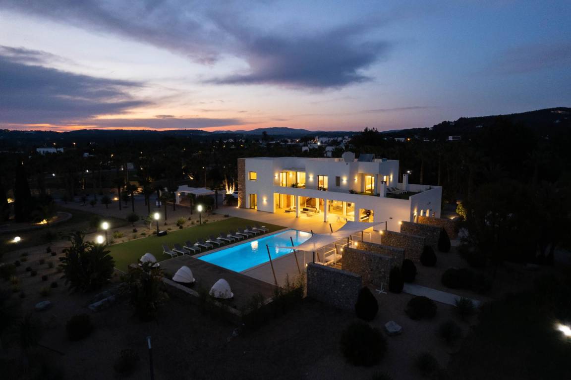 480 M² House ∙ 7 Bedrooms ∙ 14 Guests - Ibiza
