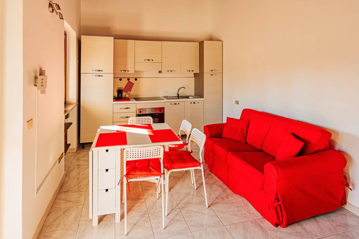 60 M² Ferienhaus ∙ 1 Schlafzimmer ∙ 3 Gäste - Arona