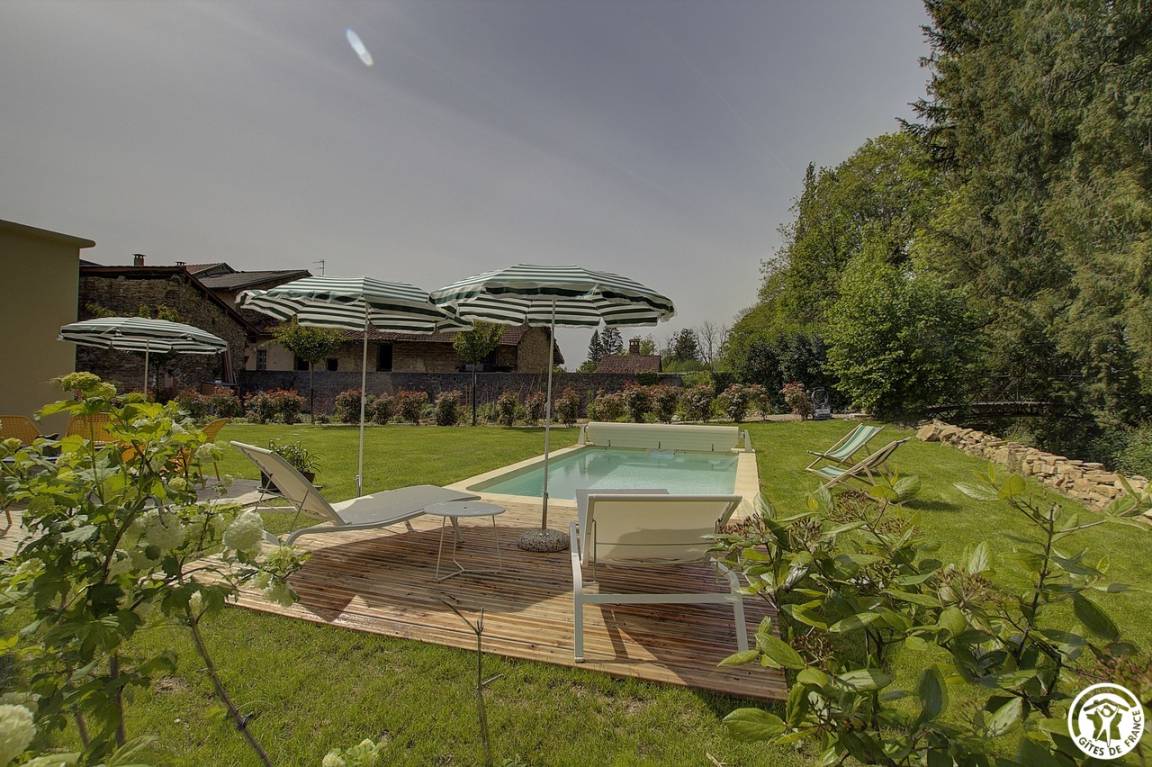 47 M² Gîte ∙ 1 Chambre ∙ 2 Personnes - Ain