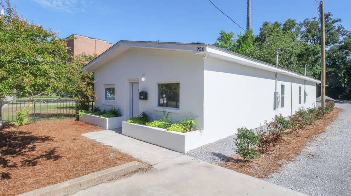 House ∙ 2 Bedrooms ∙ 4 Guests - Biloxi, MS