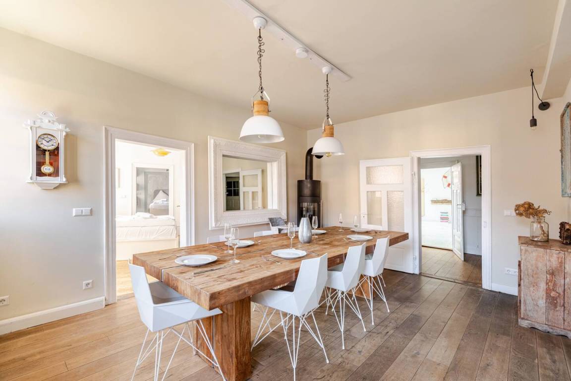 370 M² Ferienwohnung ∙ 5 Schlafzimmer ∙ 8 Gäste - Weingarten (Baden)