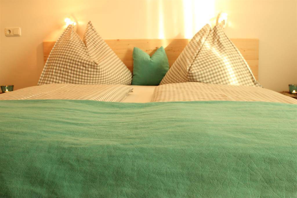 75 M² Ferienwohnung ∙ 2 Schlafzimmer ∙ 5 Gäste - Liezen