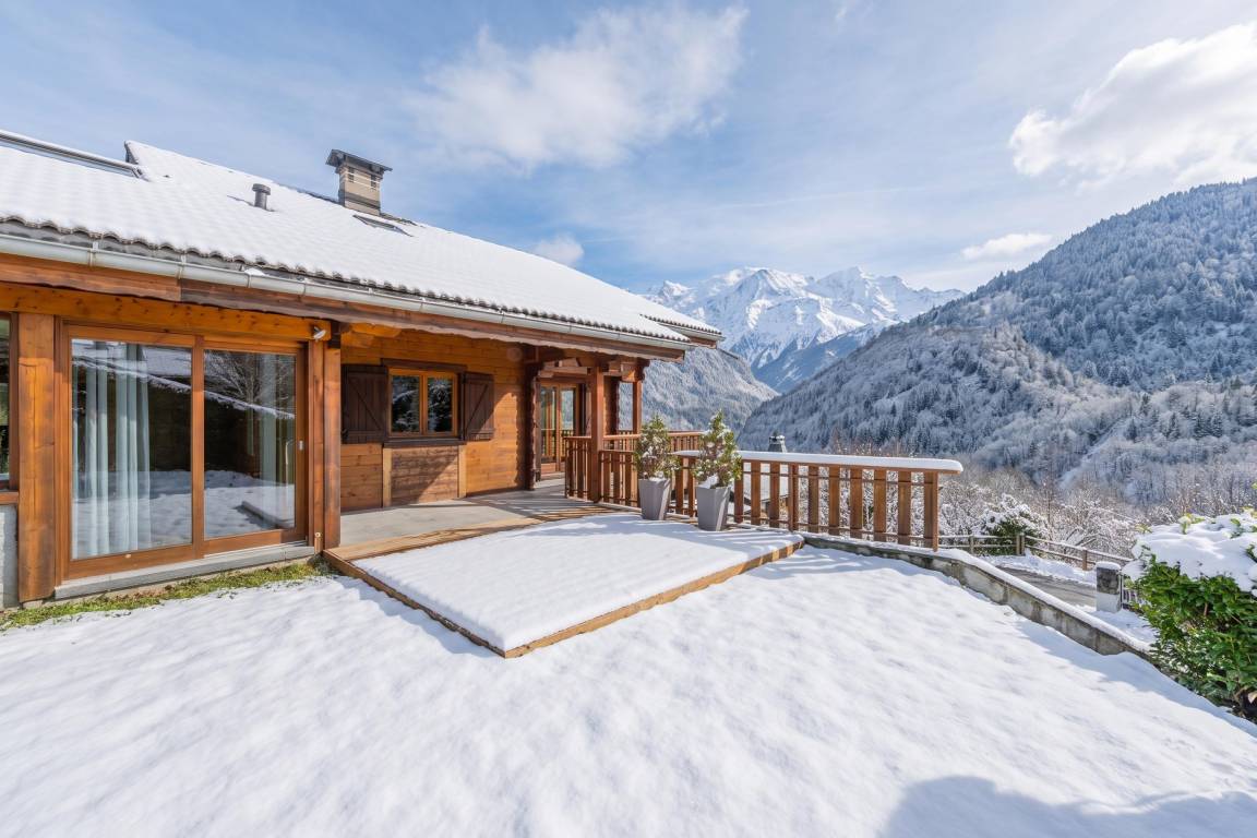 150 M² Chalet ∙ 4 Chambres ∙ 8 Personnes - Servoz