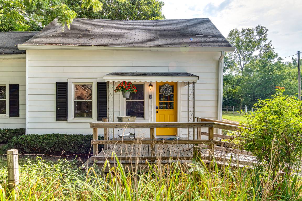 111 M² Cottage ∙ 2 Bedrooms ∙ 5 Guests - Indiana