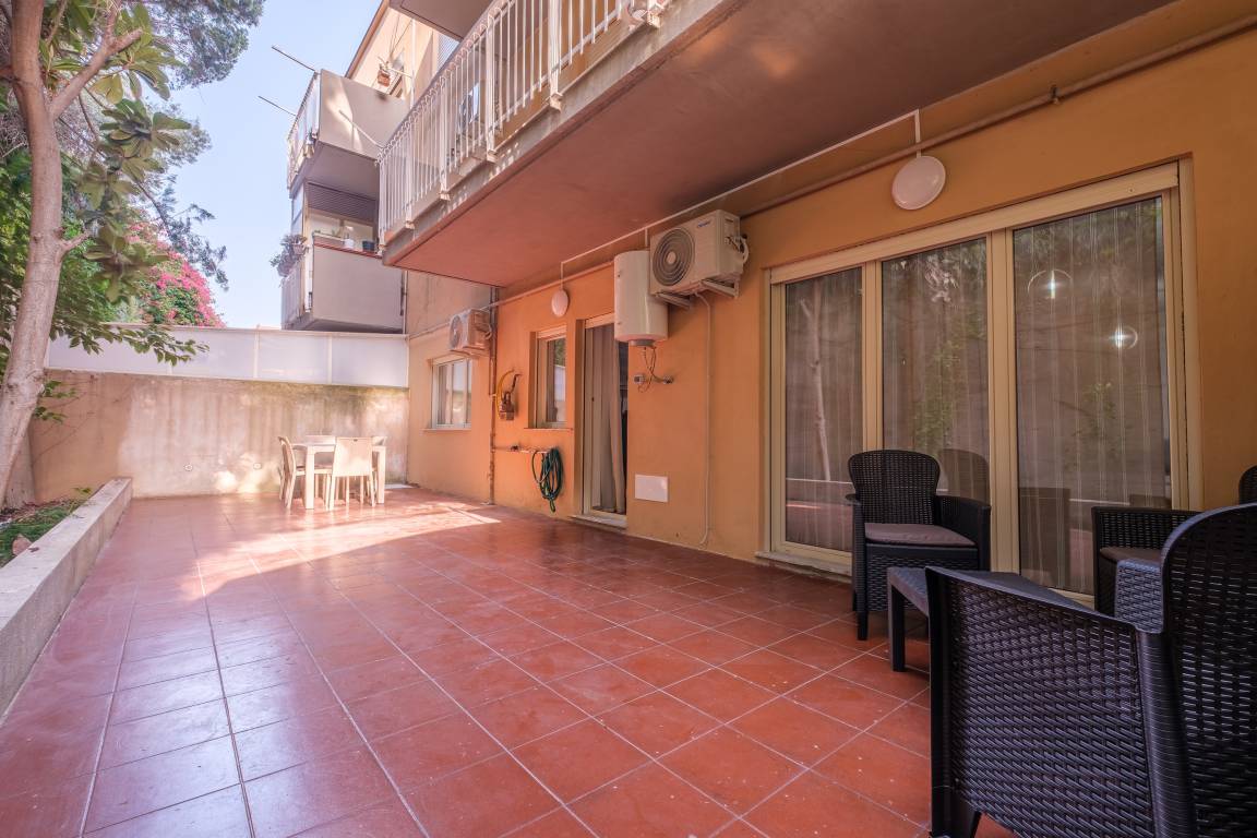 85 M² Apartment ∙ 2 Bedrooms ∙ 5 Guests - Messina