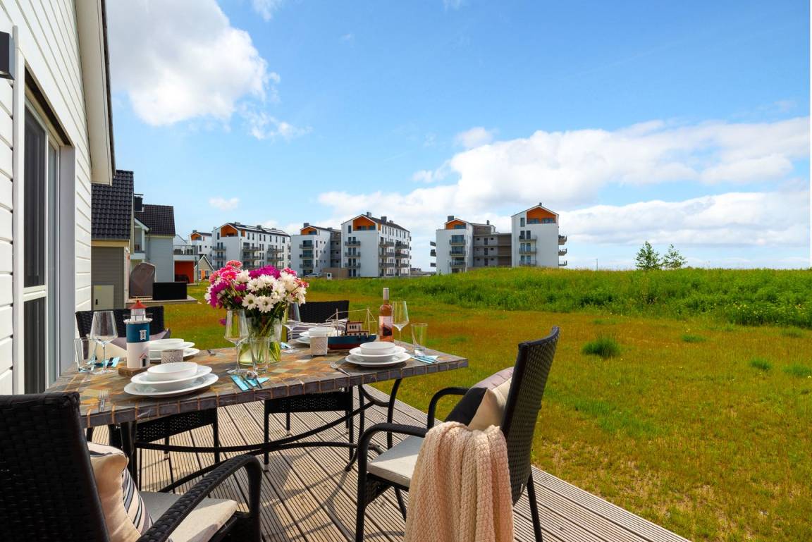 76 M² Ferienhaus ∙ 2 Schlafzimmer ∙ 4 Gäste - Ostsee