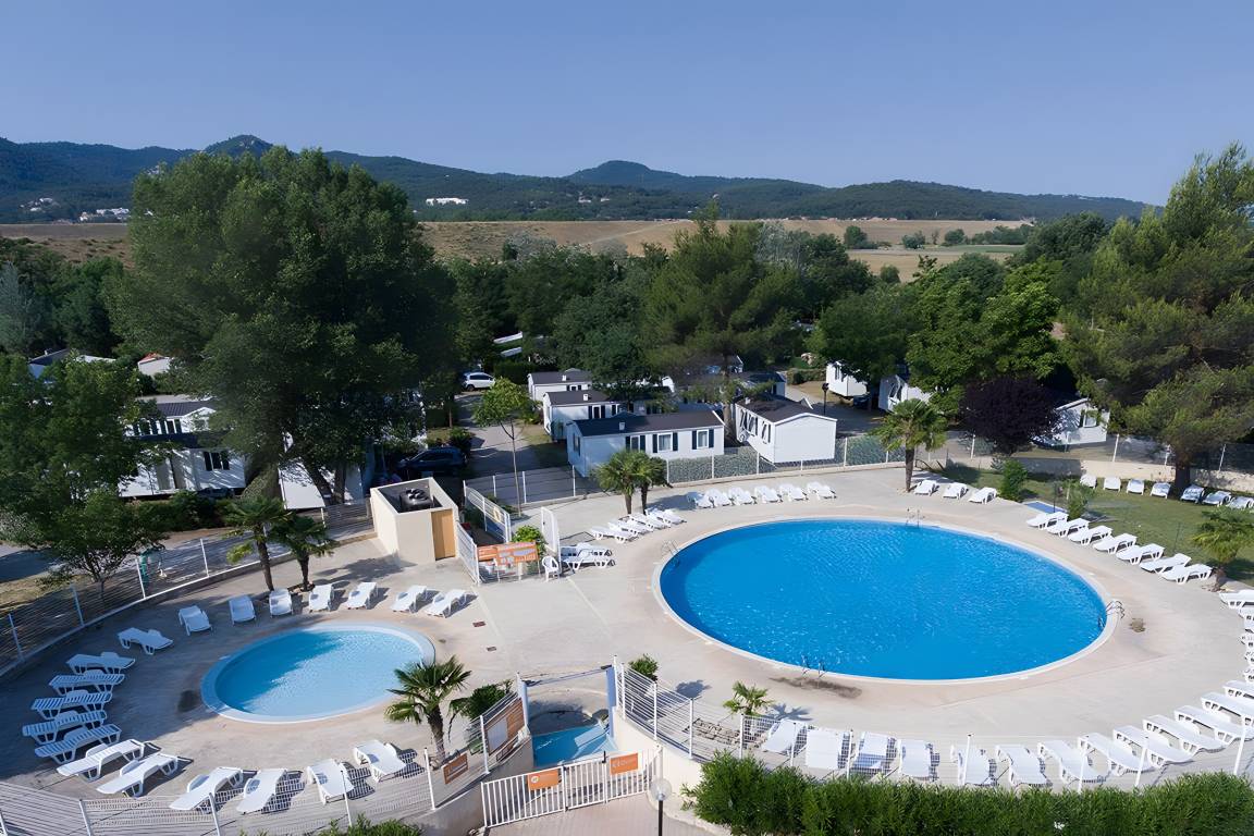 36 M² Camping ∙ 3 Chambres ∙ 6 Personnes - Lambesc