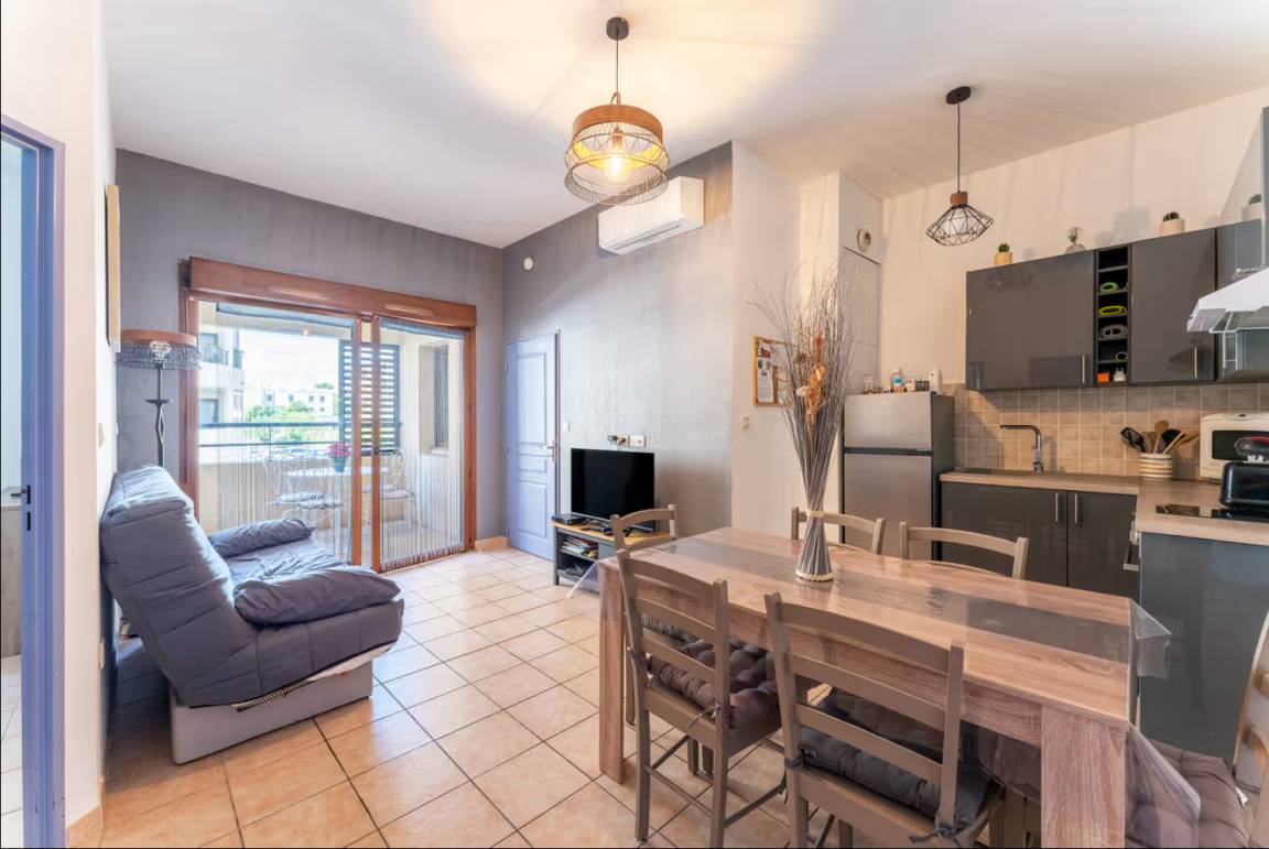 40 M² Appartement ∙ 1 Chambre ∙ 6 Personnes - Uzès