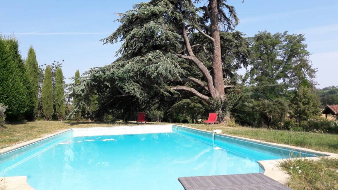350 M² Maison De Vacances ∙ 6 Chambres ∙ 12 Personnes - ibis Styles Toulouse Lavaur