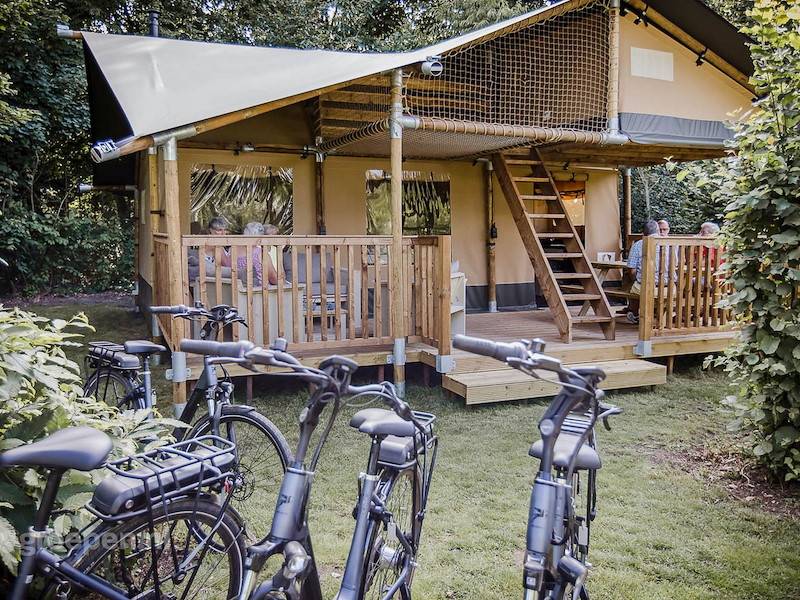 Maison De Vacances ∙ 8 Chambres ∙ 16 Personnes - Tilbourg