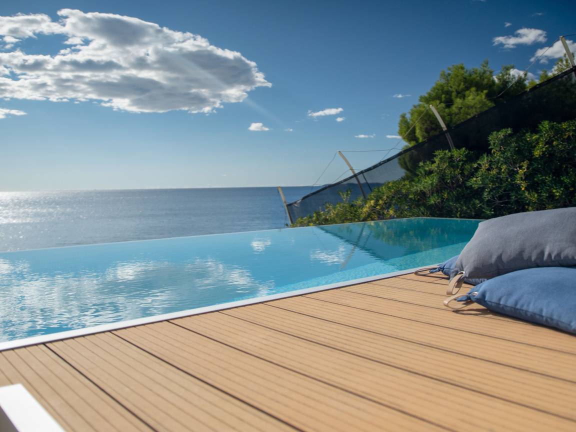 380 M² Huis ∙ 5 Slaapkamers ∙ 10 Gasten - Primošten