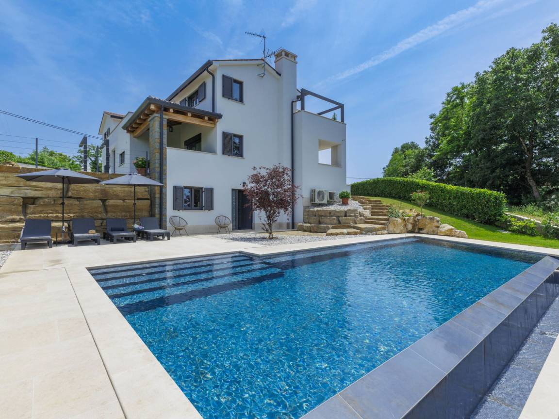 103 M² Huis ∙ 3 Slaapkamers ∙ 6 Gasten - Kroatië
