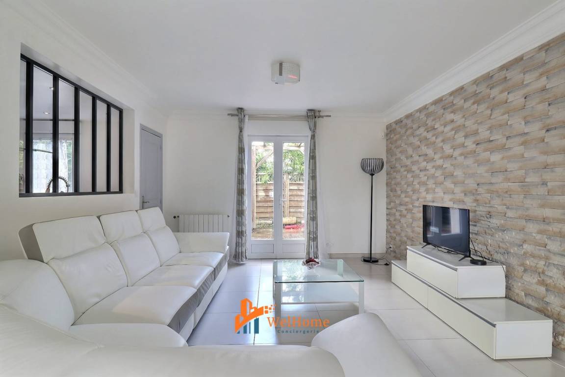 140 M² Maison De Vacances ∙ 4 Chambres ∙ 8 Personnes - Tours