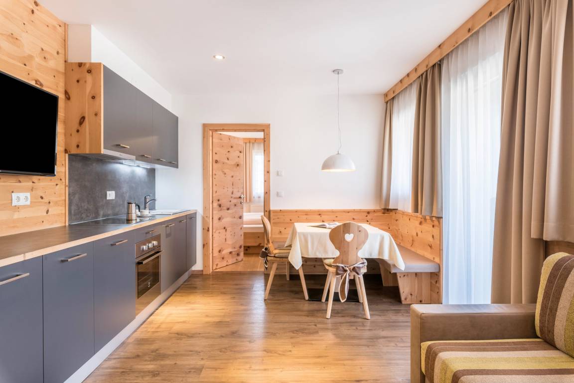48 M² Apartment ∙ 1 Bedroom ∙ 4 Guests - Brixen