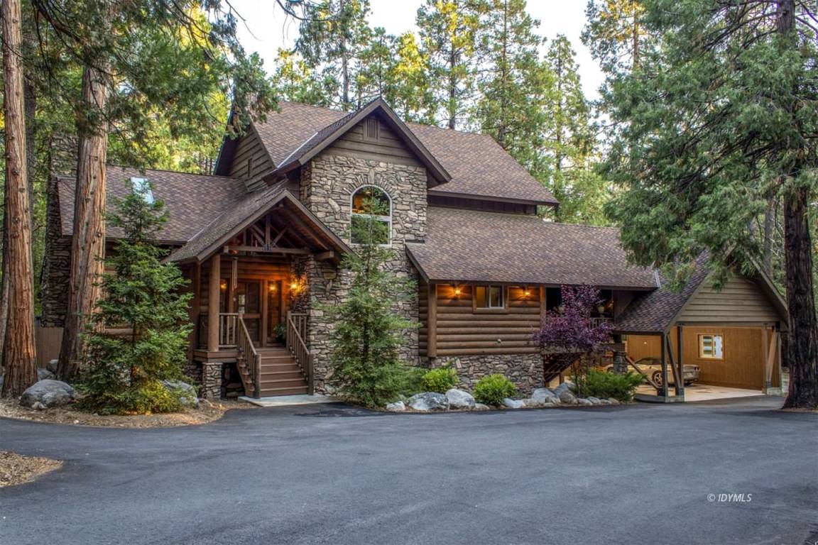 House ∙ 3 Bedrooms ∙ 8 Guests - Idyllwild-Pine Cove, CA