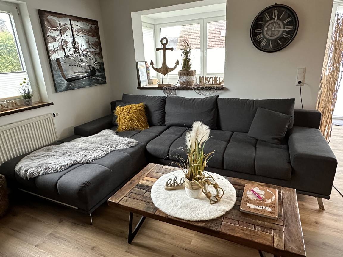 116 M² Ferienhaus ∙ 2 Schlafzimmer ∙ 4 Gäste - Wingst