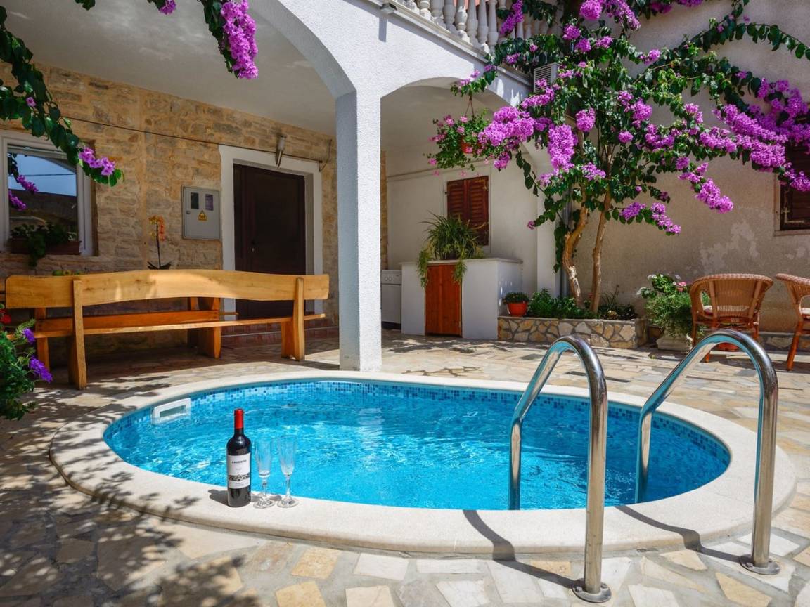 60 M² Ferienwohnung ∙ 1 Schlafzimmer ∙ 5 Gäste - Medulin