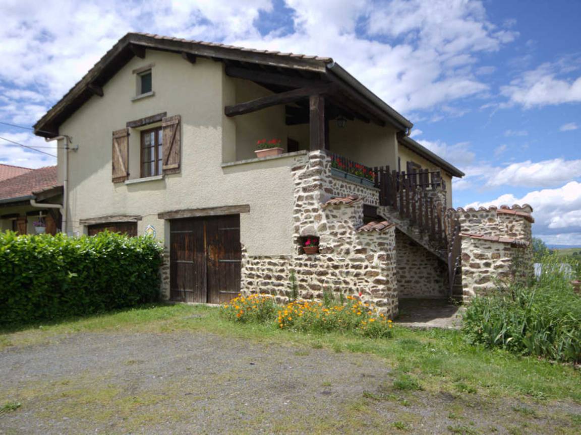 100 M² Cottage ∙ 3 Bedrooms ∙ 6 Guests - Saint-Galmier