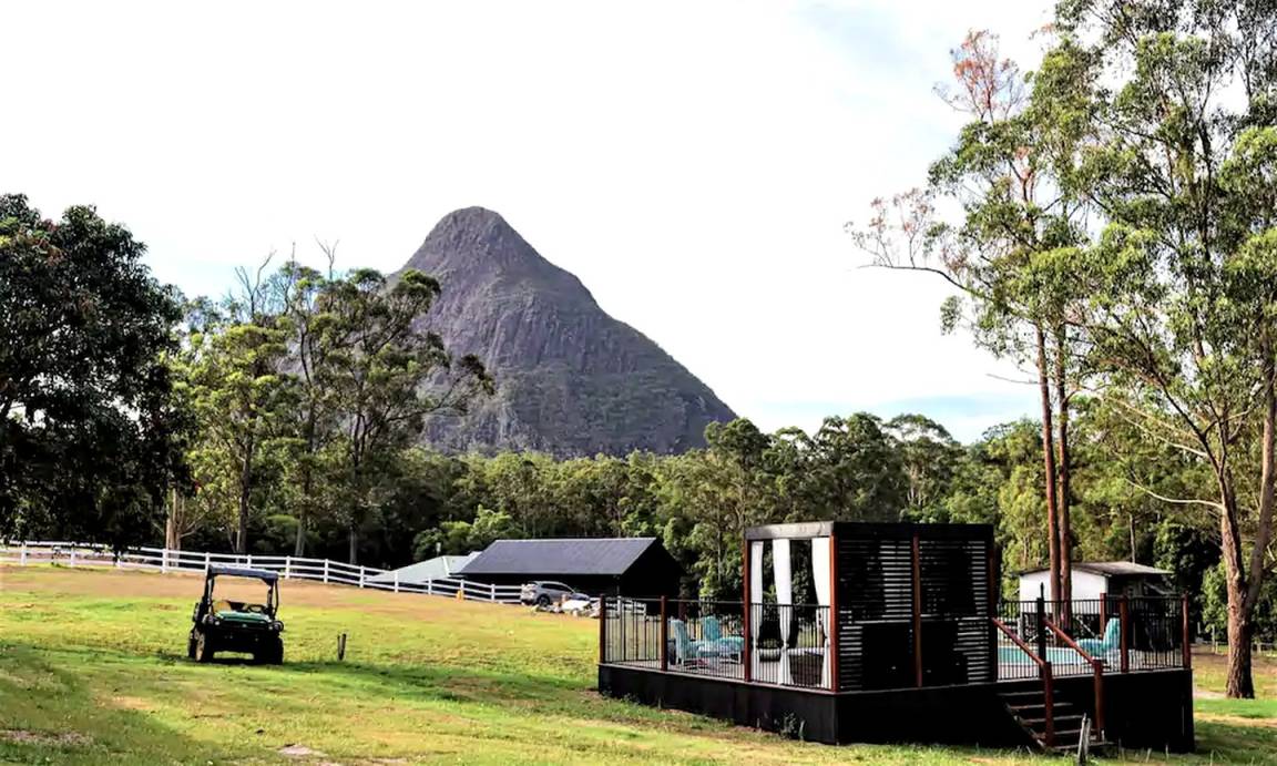 Farmhouse ∙ 3 Bedrooms ∙ 6 Guests - Glass House Mountains