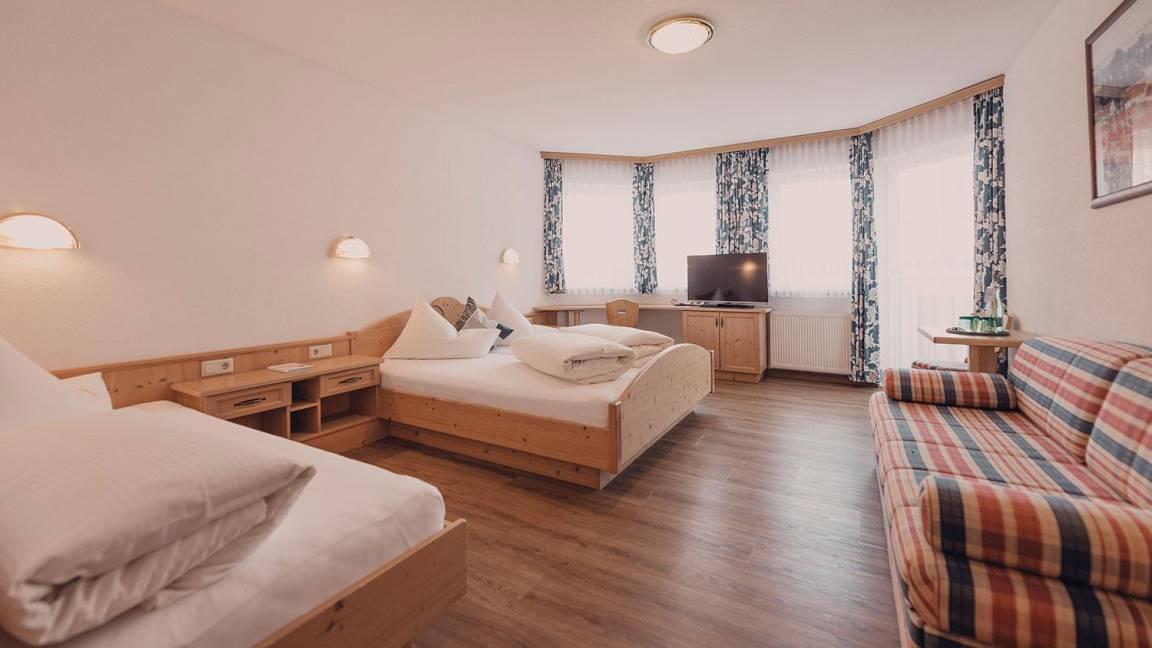 28 M² Hôtel ∙ 1 Chambre ∙ 4 Personnes - Ischgl