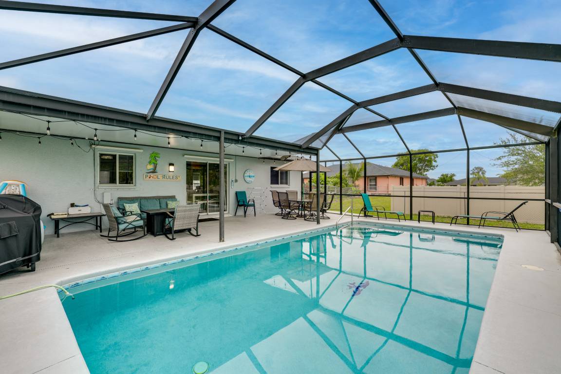 134 M² House ∙ 3 Bedrooms ∙ 6 Guests - Cape Coral, FL