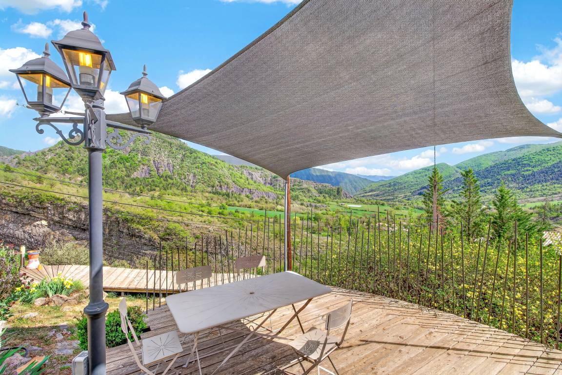 45 M² Cottage ∙ 2 Bedrooms ∙ 4 Guests - Alps