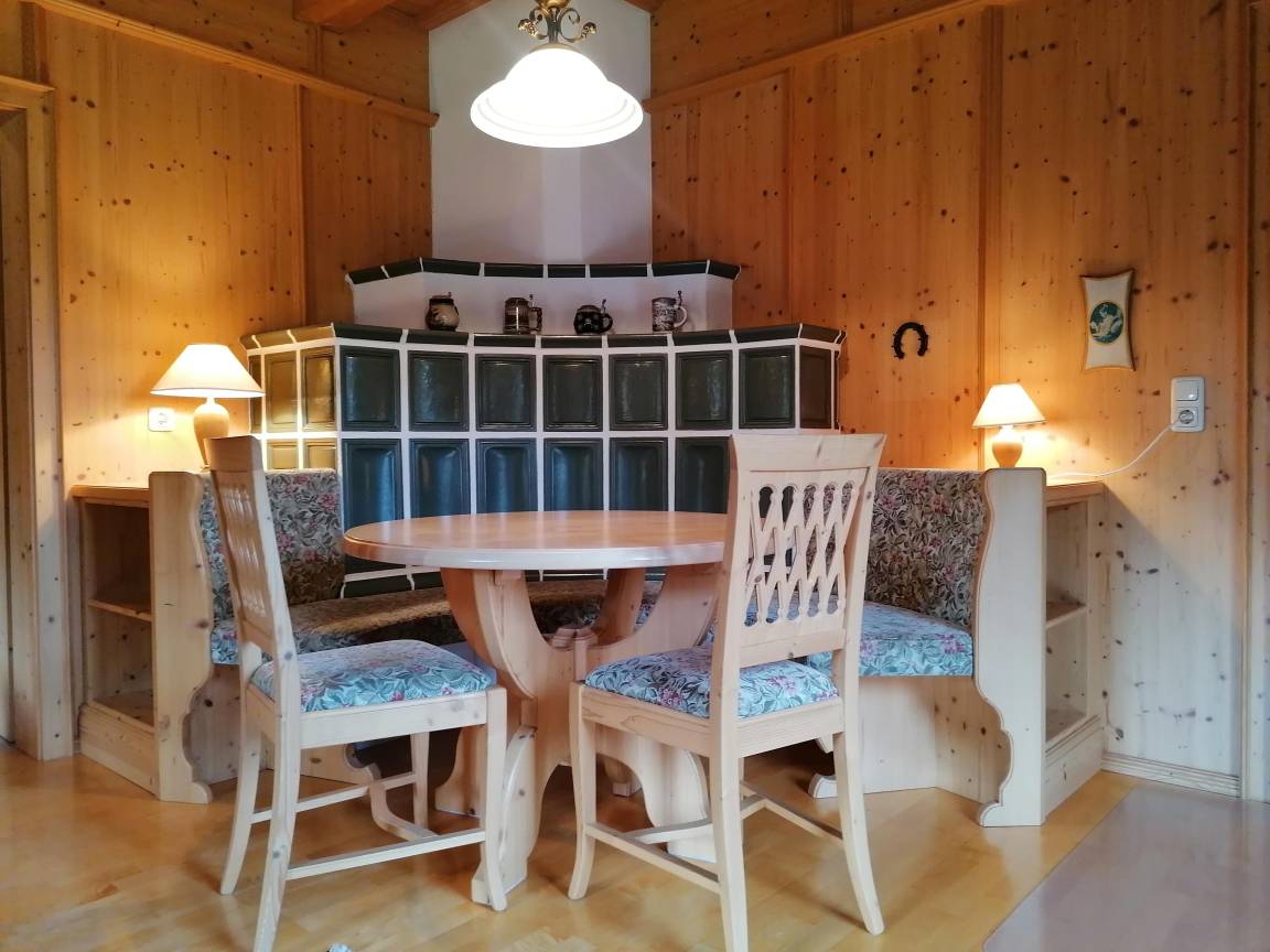 65 M² Ferienwohnung ∙ 2 Schlafzimmer ∙ 4 Gäste - Kössen
