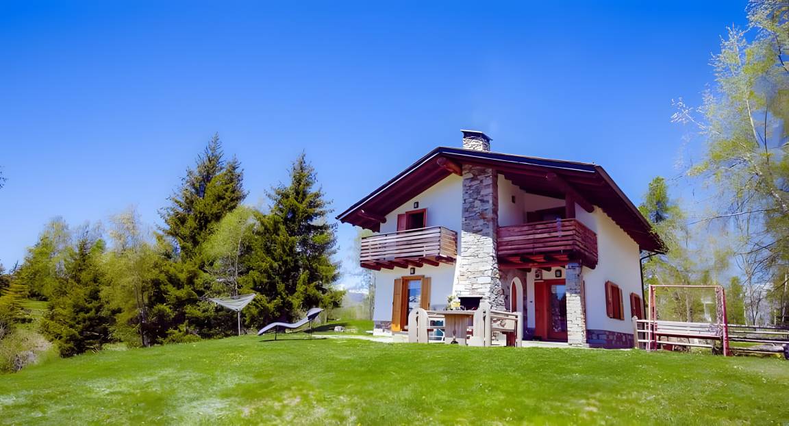 145 M² Casa Vacanza ∙ 5 Camere Da Letto ∙ 16 Ospiti - Provincia di Sondrio