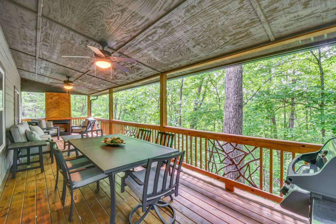 213 M² House ∙ 3 Bedrooms ∙ 8 Guests - Cashiers