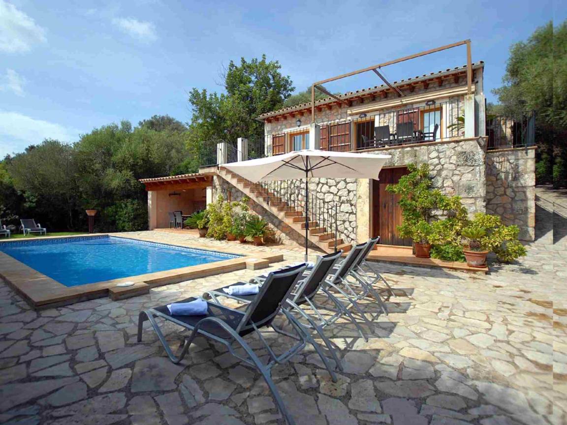 120 M² Casa Rural ∙ 3 Habitaciones ∙ 6 Huéspedes - Búger